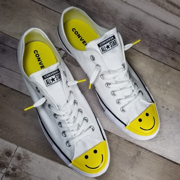 Converse | Shoes | Converse Chuck Taylor All Star Low Smiley Face ...